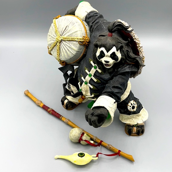 Toys | Pandaren Brewmaster Chen Stormstout Deluxe Collector Figure ...